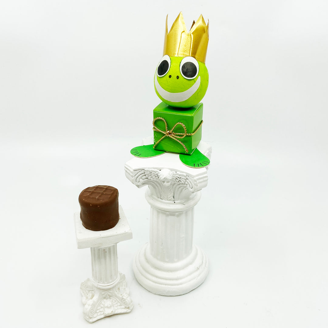 Fantasy Figure Boxes – Beverly Hills teuscher